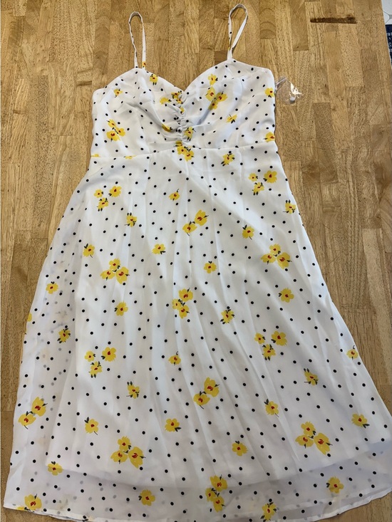 JustFab | Dresses | Nwt Justfab White Midi Spaghetti Strap Dress Yellow ...